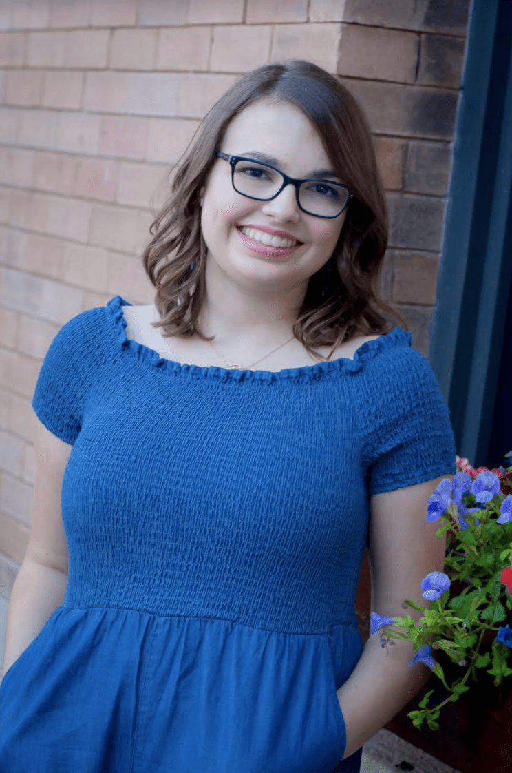 Isabel Robb's Essay - Little Pink Houses of Hope